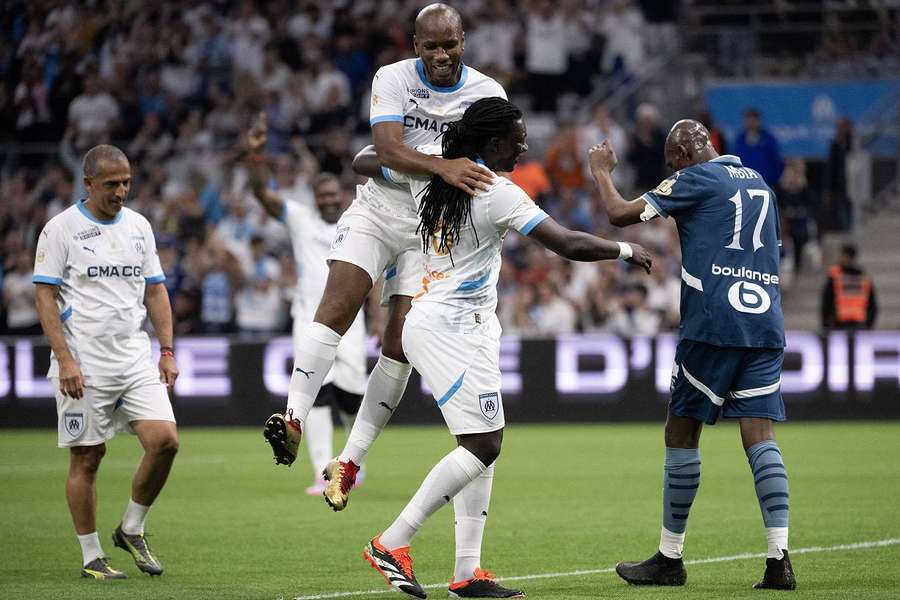 L'OM fête son anniversaire avec Drogba, Desailly, Skoblar et Gerets ...