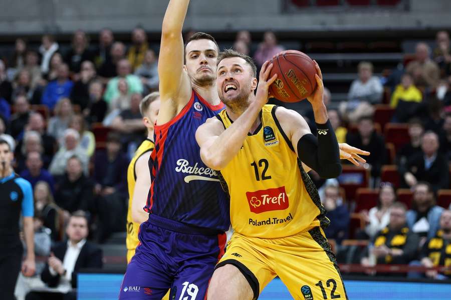 Wyniki na ywo z koszykowki Rezultaty z koszykowki Flashscore.pl NBA Euroliga CBA