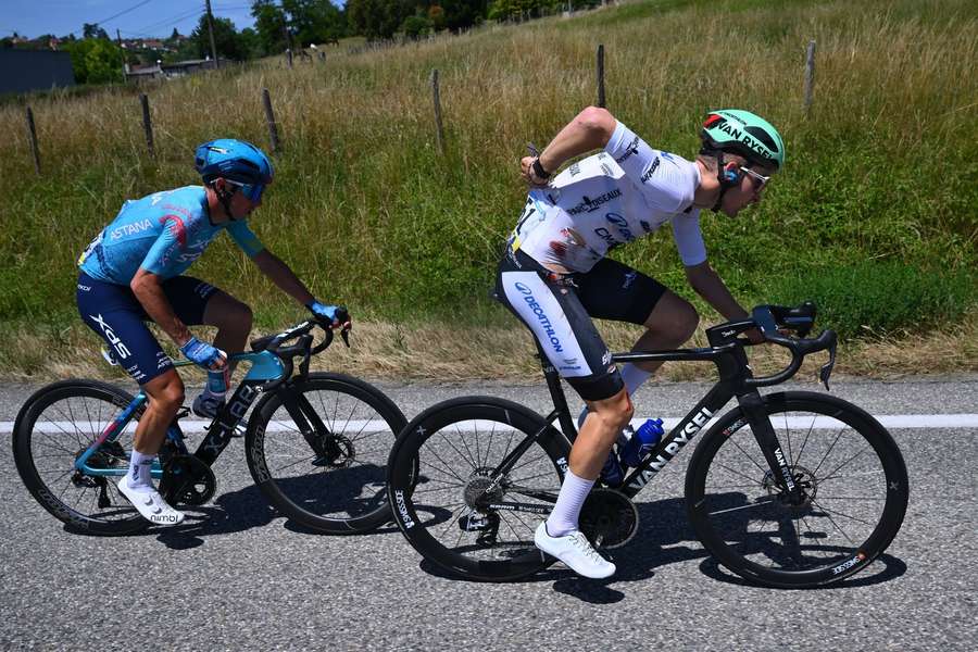 Tour Auvergne Rhone-Alpes: Seixas stürzt – del Torro gewinnt ...