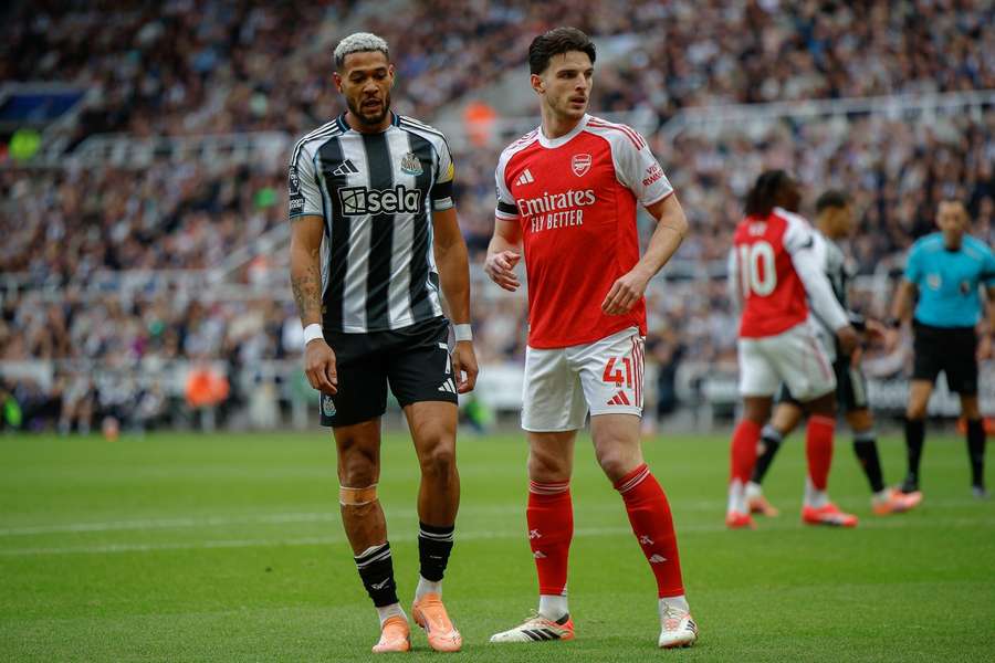 Furious Newcastle midfielder Joelinton clashed with Arsenal coach at ...