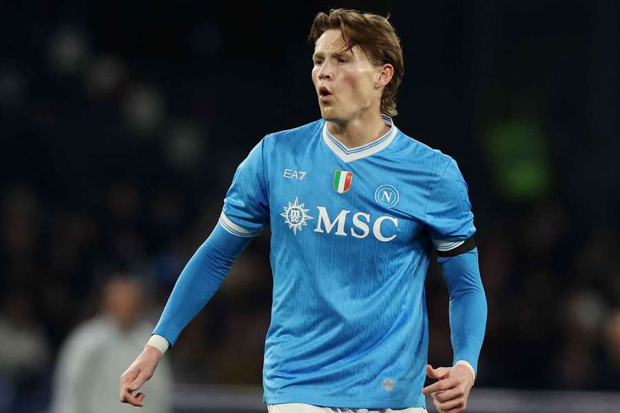 Napoli midfielder McTominay happy seeing Carrick in charge of Man Utd ...