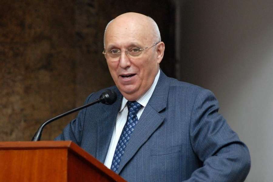 Manuel Sérgio, o grande pensador do Desporto pós-25 de Abril de 1974 ...