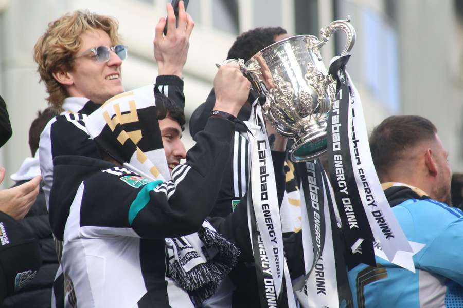 Carabao Cup semifinal draw: Newcastle, Chelsea and Man City learn ...