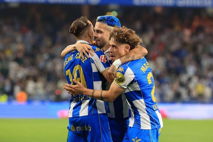 Segunda Division update: Real Racing and Depor lead the way in 'tightly ...