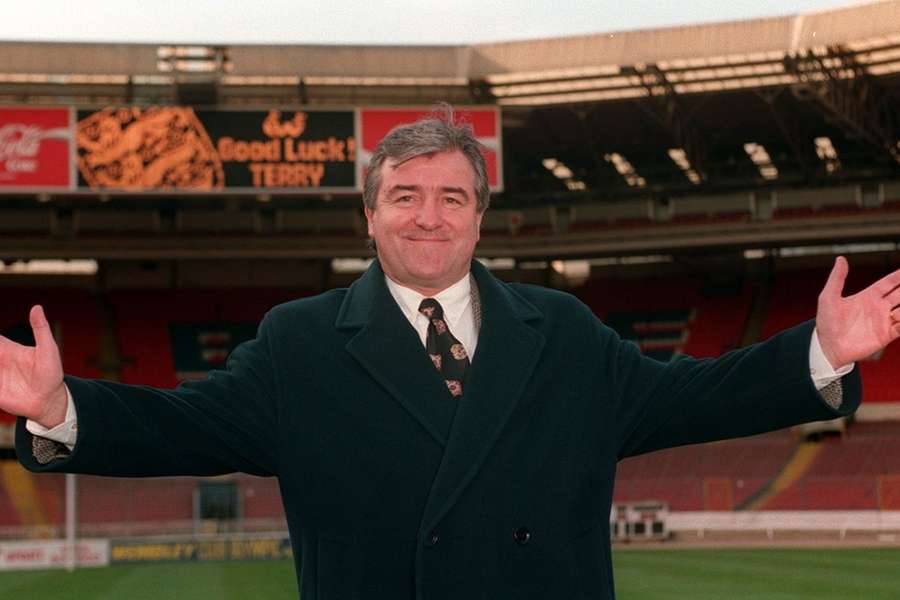 Morre o inglês Terry Venables, ex-técnico do Barcelona e da Inglaterra ...