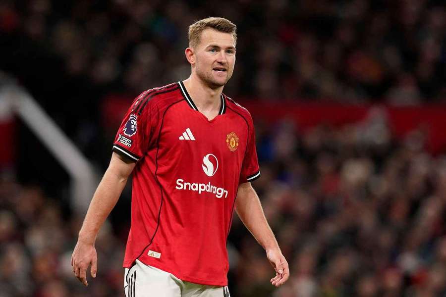 Man United's Matthijs de Ligt OUT of World Cup after back surgery ...