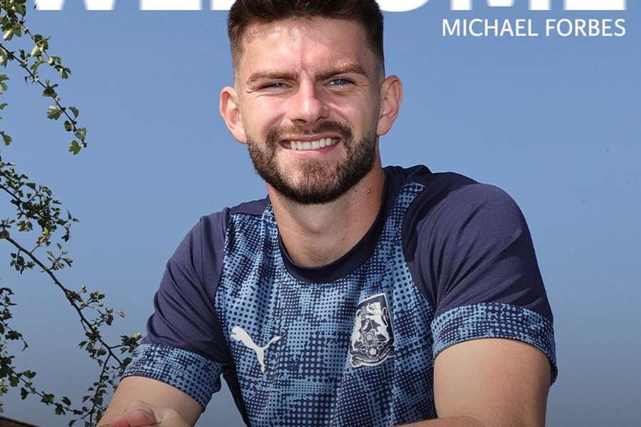 DONE DEAL: Nolan delighted as Northampton land West Ham defender Forbes ...