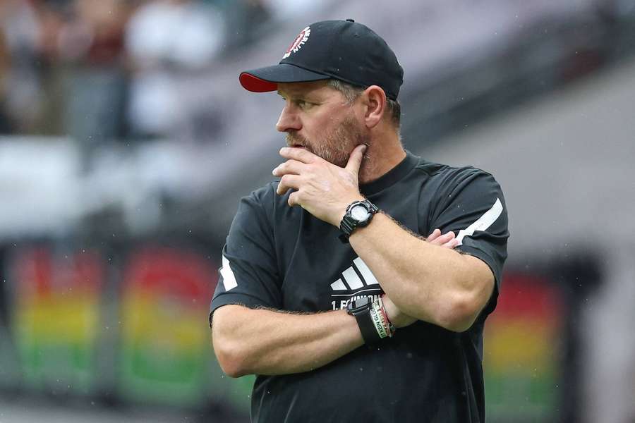 Union Berlin manager faces trouble after middle-finger outburst ...