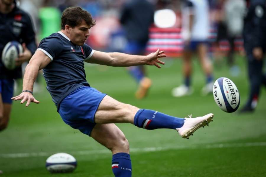 France's Dupont named Six Nations Player of the Championship | Flashscore.co.uk