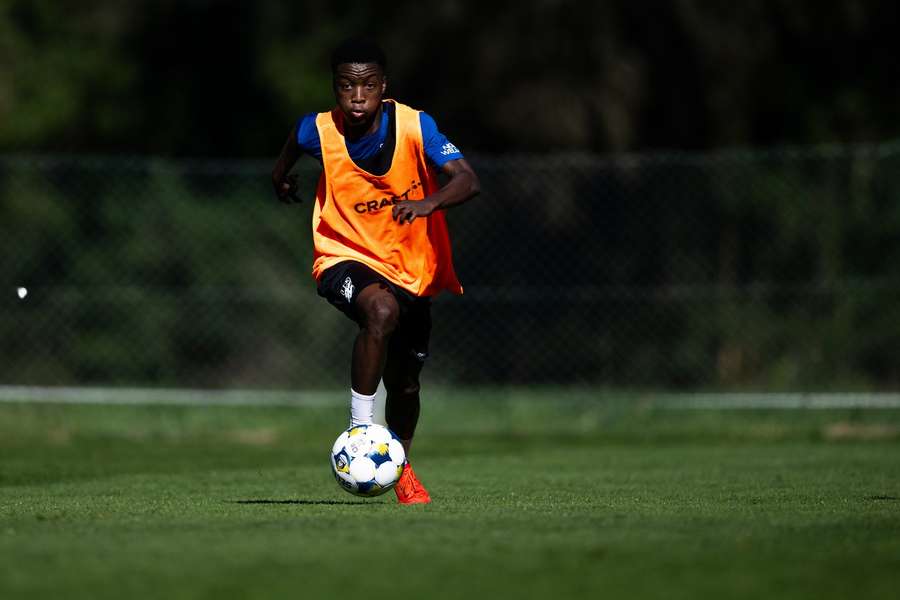 Roc Nation Sports sign Nigeria prodigy Olowoporoku and South Africa's ...