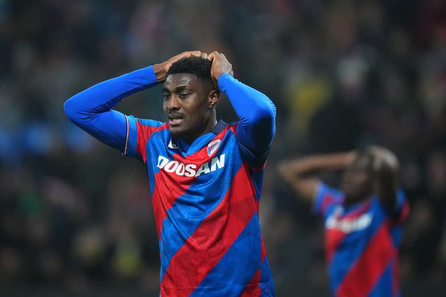 Viktoria Plzen striker Durosinmi traveling to Pisa today as fee agreed - TribalFootball.com